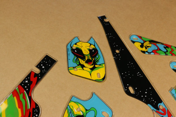 Alien Poker Plastics – classicplayfields.com