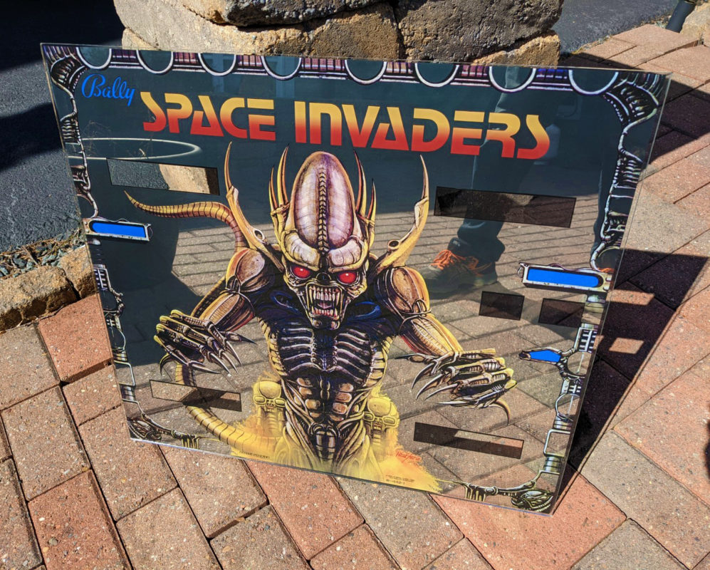 Space Invaders Backglass – classicplayfields.com